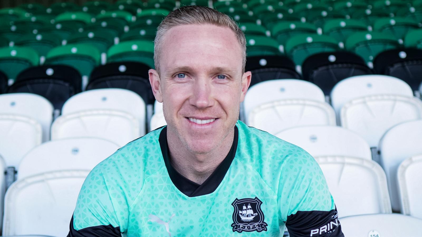 Adam Forshaw Signs for Argyle | Plymouth Argyle