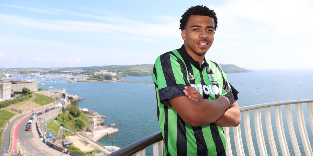 Caleb Watts signs for Argyle | Plymouth Argyle